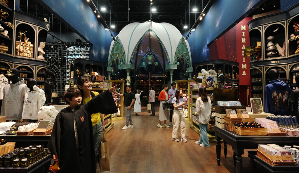 Studio Tour Shop - Warner Bros. Studio Tour Tokyo - The Making of Harry ...